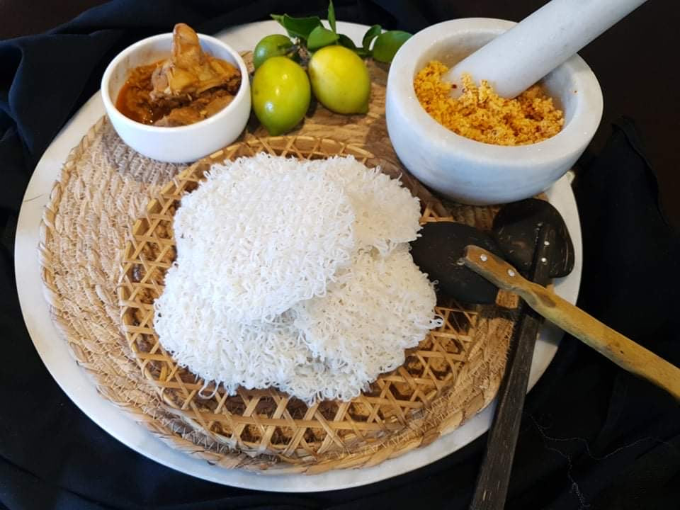 String Hopper – Mr. & Mrs. Chefs Palmy